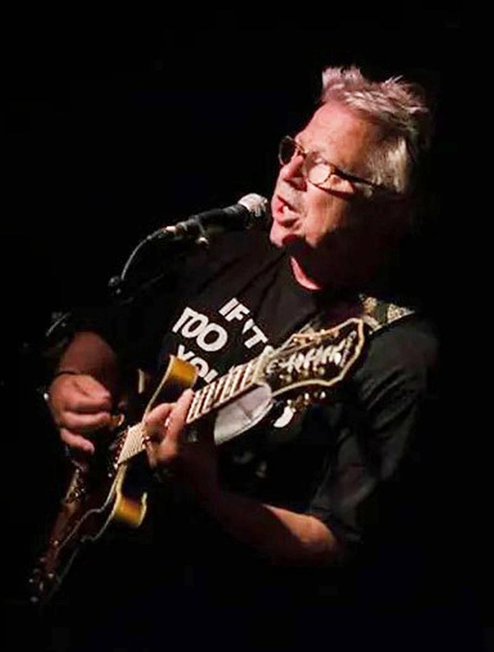 Stor kulturpersonlighed er død: Lars Karmark gav unge et håb - Din Avis