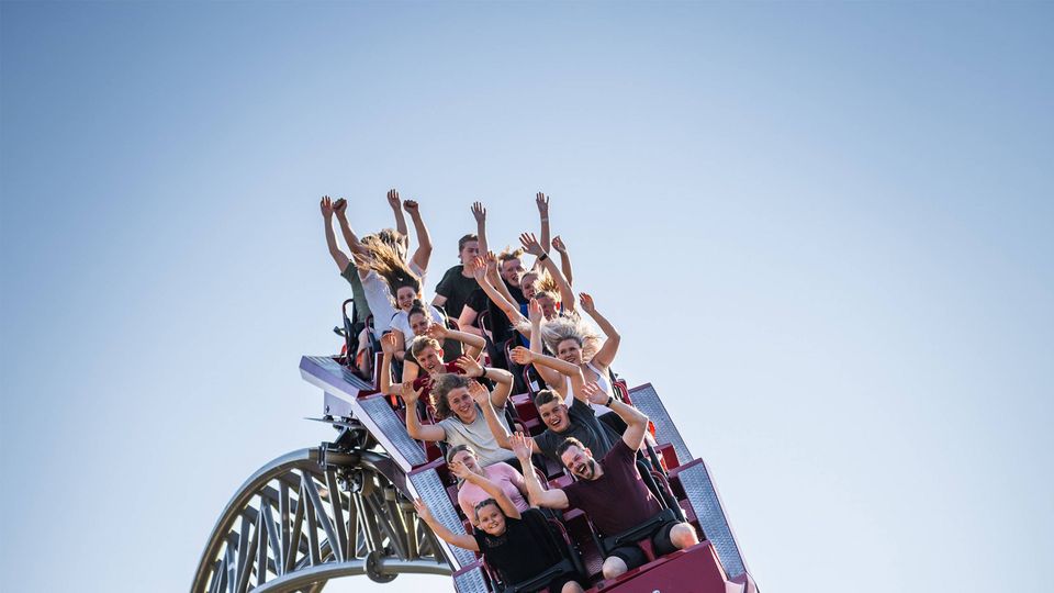 Djurs Sommerland og Midttrafik: To fluer - med én billet - Din Avis