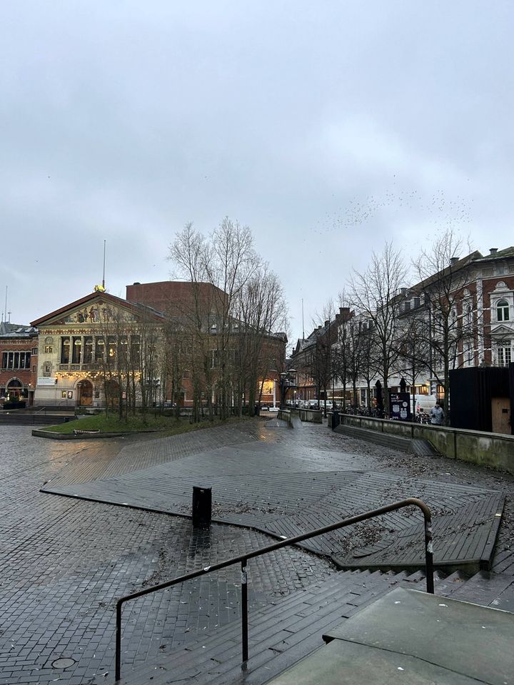 Efter 10 år er det farvel og tak: Rykker ind med brækjernet og nedrivningsmaskinerne på stort ...