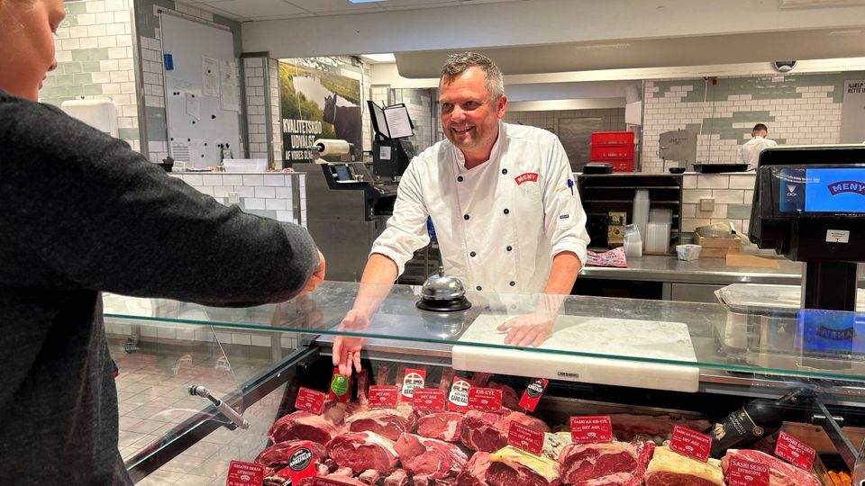 René er slagter i Meny: Pludselig stod en røver foran ham - Din Avis