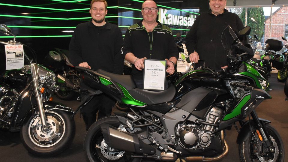 Hæder til lokal motorcykel-forhandler - Din Avis