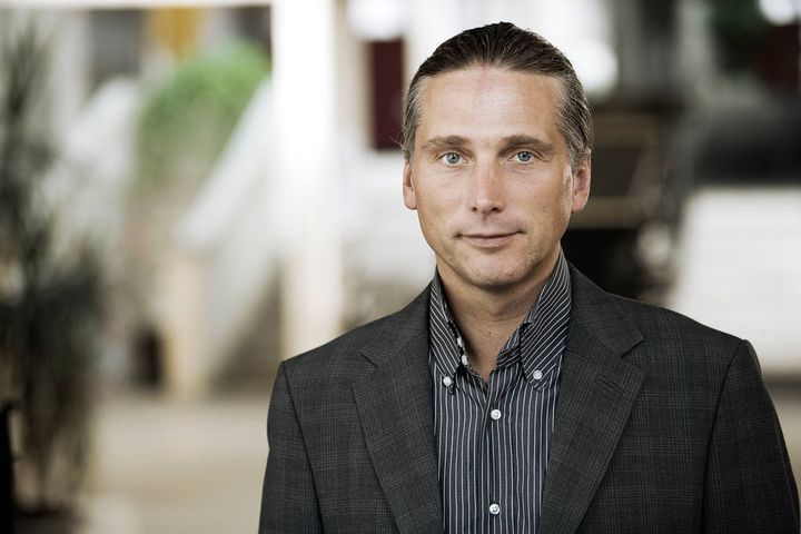 Med nerverne uden på tøjet fravælger Bünyamin Simsek og Peter Hegner ...