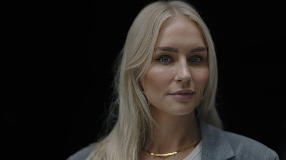 Bitter strid afgjort: Paradise-vinder skal betale ekskæreste over 100. ...