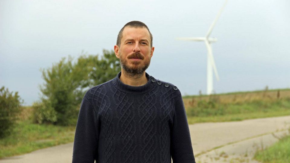 "Jeg synes bare, det er nedern, når folk bliver undertrykt" - Din Avis