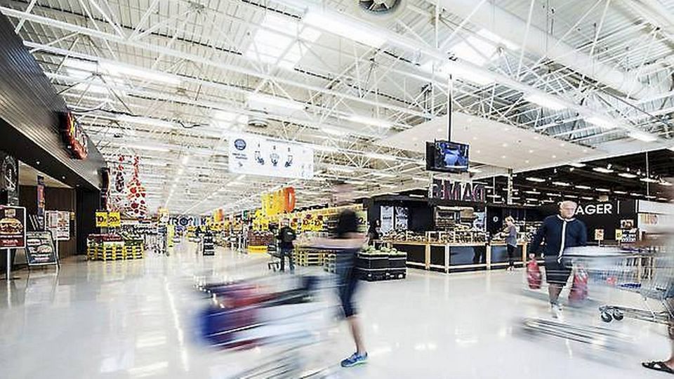 Michael handlede i Bilka med sin 8-årige søn: Så brød helvede løs - Din ...