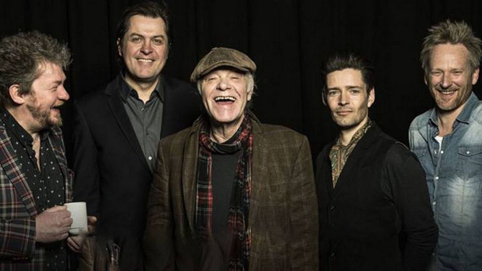 Kim Larsen fik billet-systemerne til at bryde sammen - Din Avis