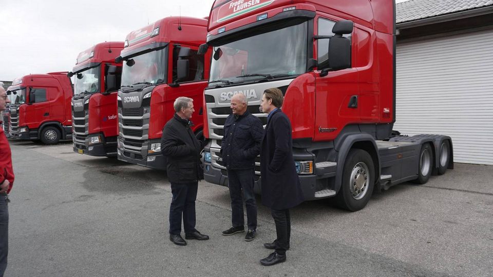 EU-spidskandidat besøgte Frode Laursen - Din Avis