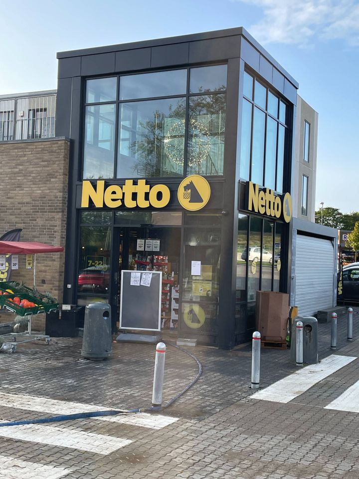 Butik lukket på grund af oversvømmelse - Din Avis