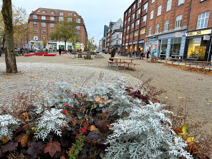 Vesterbro Torv lukkes atter for biler til foråret: Sådan skal det ske denne gang - Din Avis