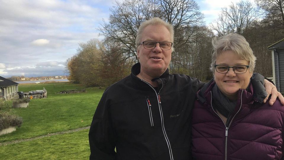 Jan og Lone redder julen: Holder juleaften for enlige og trængte ...