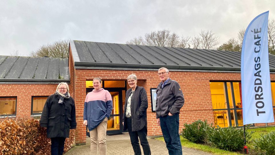 Ta’ en ven eller nabo med på café - Din Avis