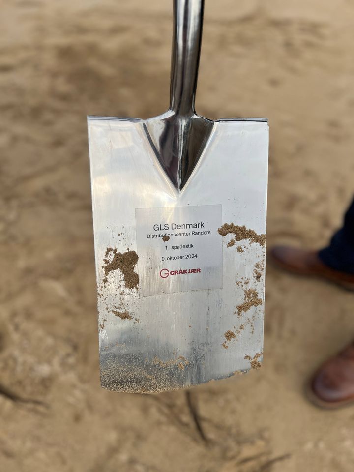 Nu er første spadestik taget: GLS vil skabe op mod 300 arbejdspladser i Randers - Din Avis