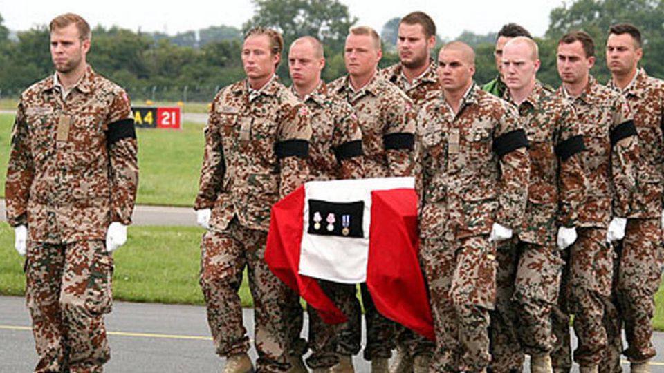 Alexander Biune ofrede det dyrebareste - Din Avis